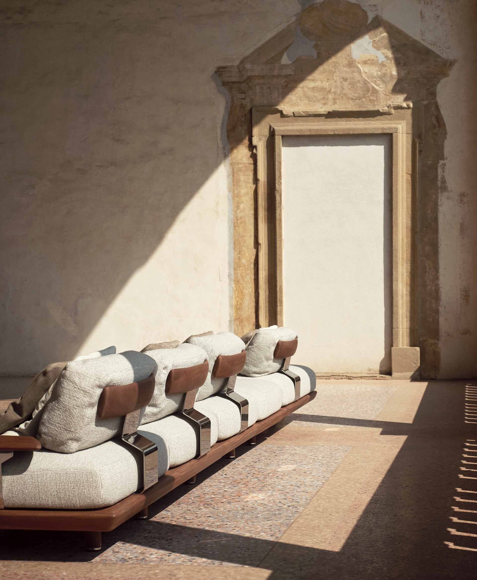 Caprera Sofa | Exteta