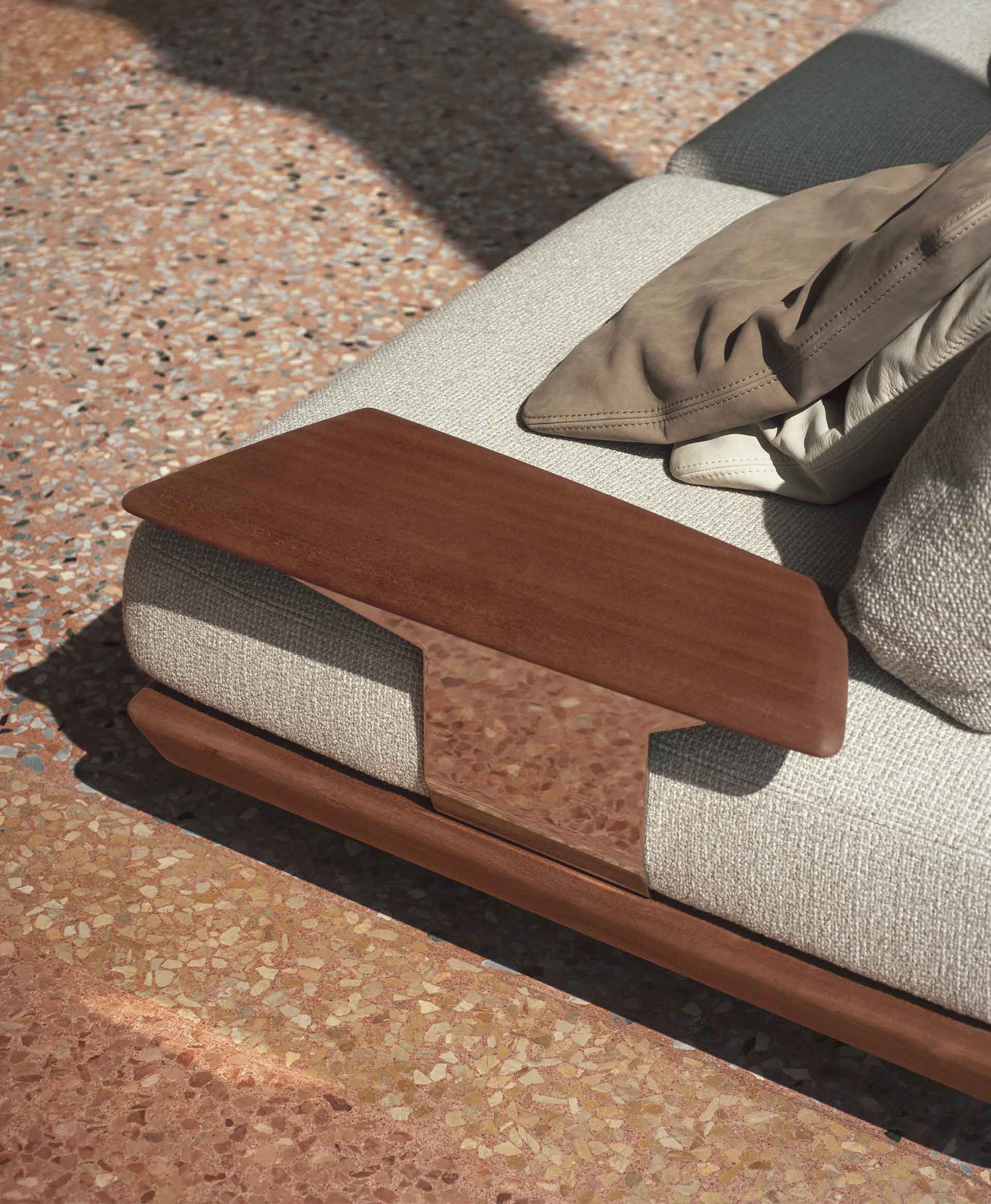 Caprera Sofa | Exteta