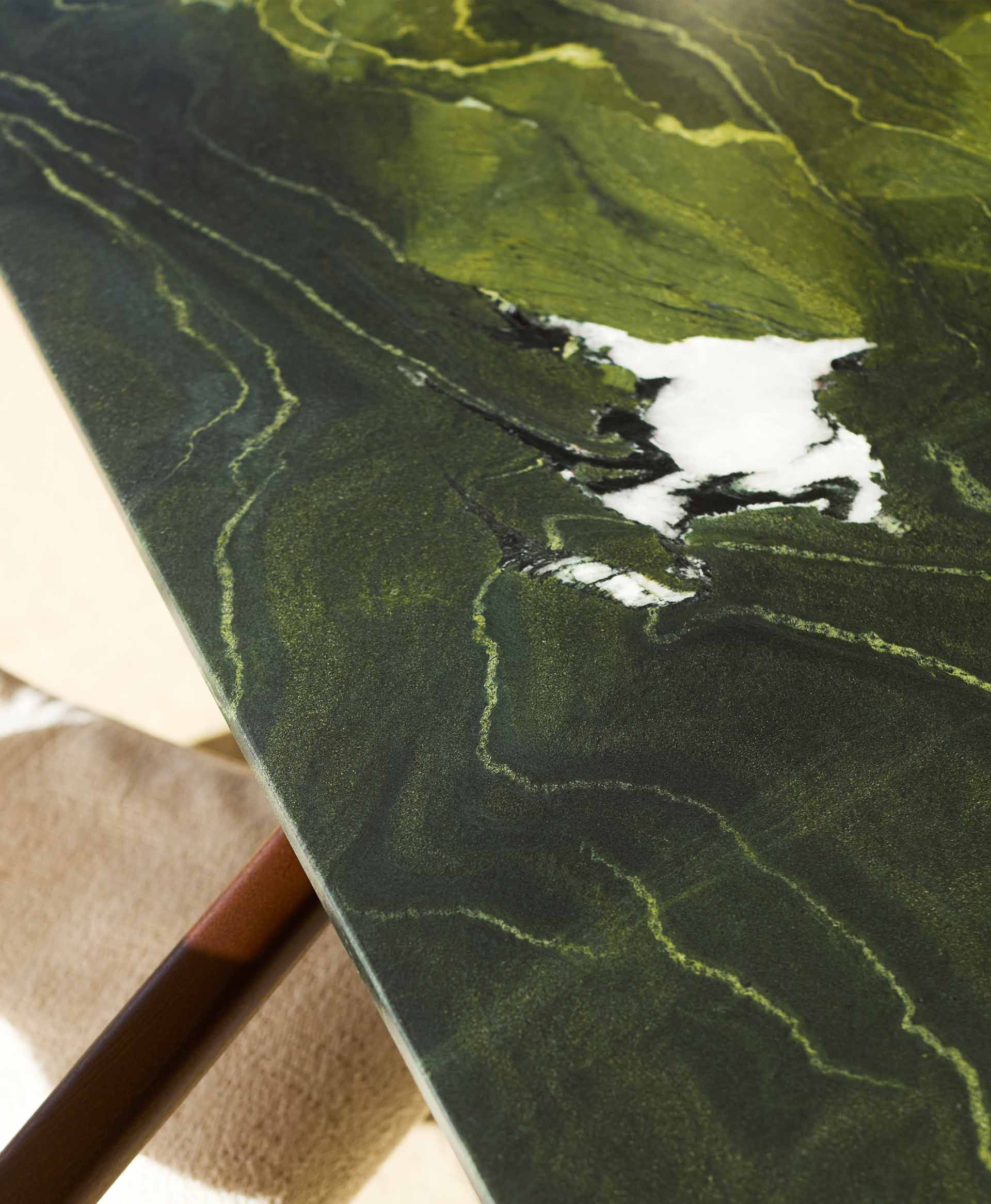 Etna Dinner Table – Tables | Exteta